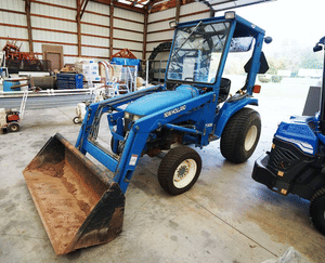 SOLD - New Holland TC29 Tractors with 913 Hrs | Tractor Zoom
