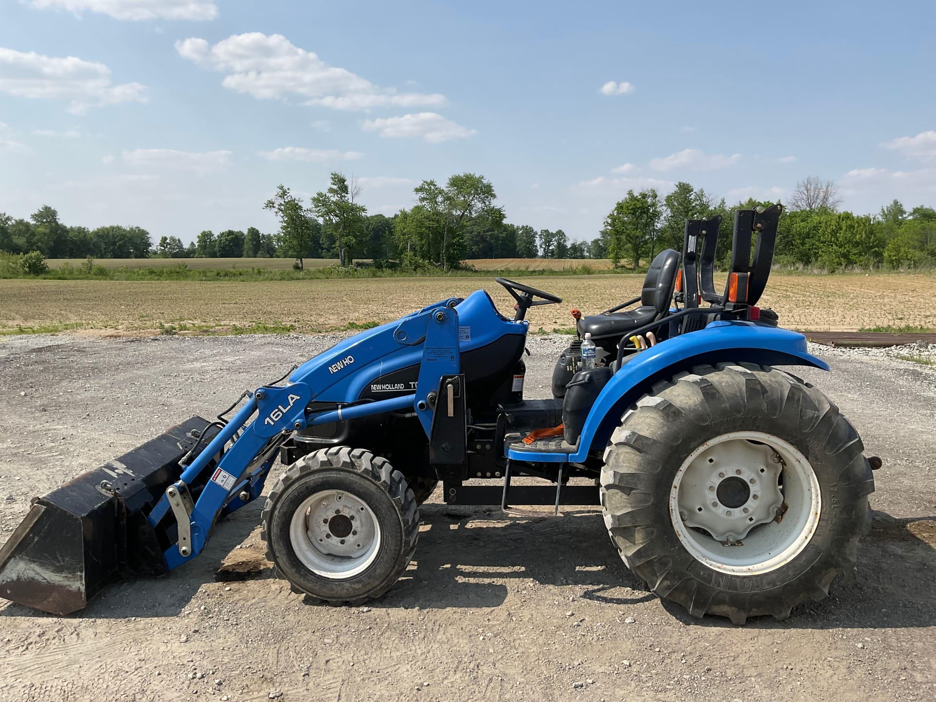 New Holland TC40D Tractors 40 to 99 HP for Sale | Tractor Zoom