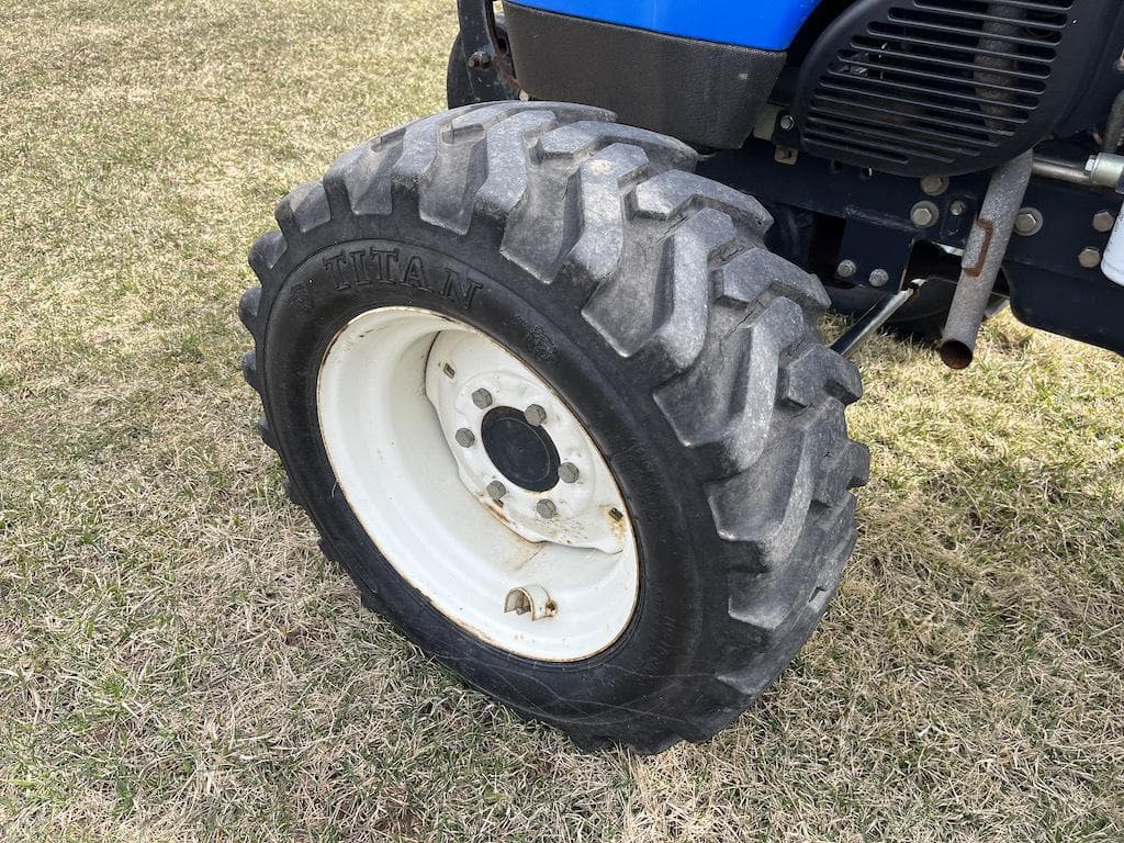 New Holland TC40DA Tractors 40 to 99 HP for Sale | Tractor Zoom