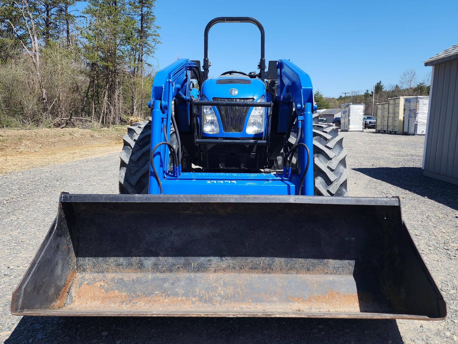 New Holland TN70A Tractors 40 to 99 HP for Sale | Tractor Zoom