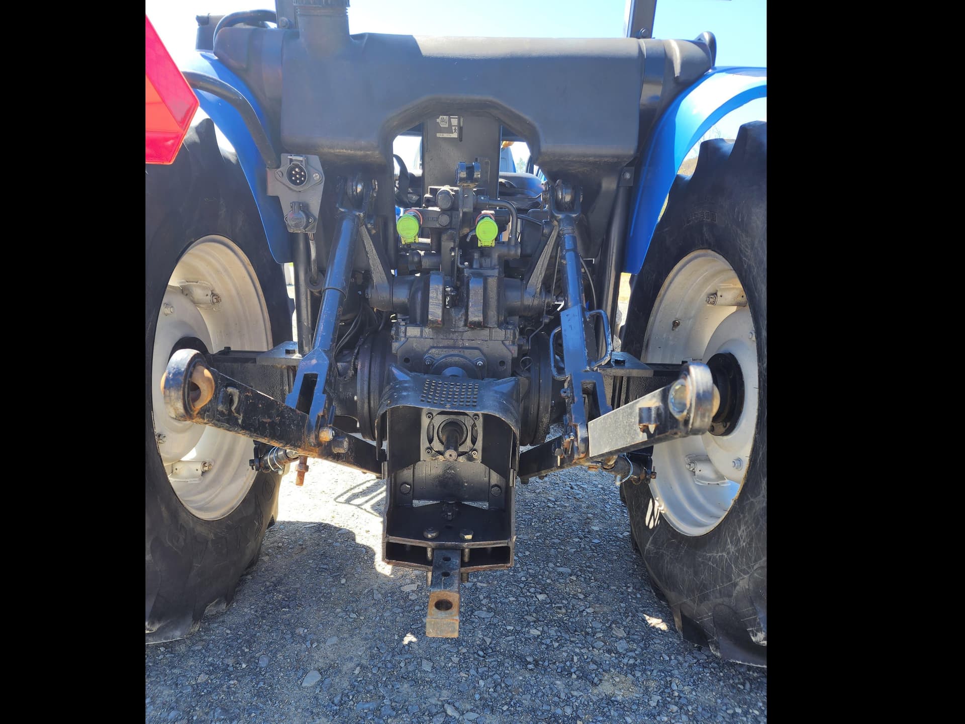 New Holland TN70A Tractors 40 to 99 HP for Sale | Tractor Zoom