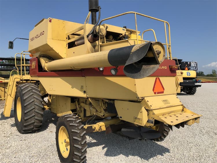 New Holland TR86 Combines Class 6 for Sale | Tractor Zoom