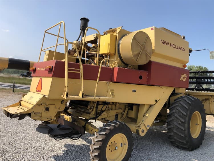 New Holland TR86 Combines Class 6 for Sale | Tractor Zoom