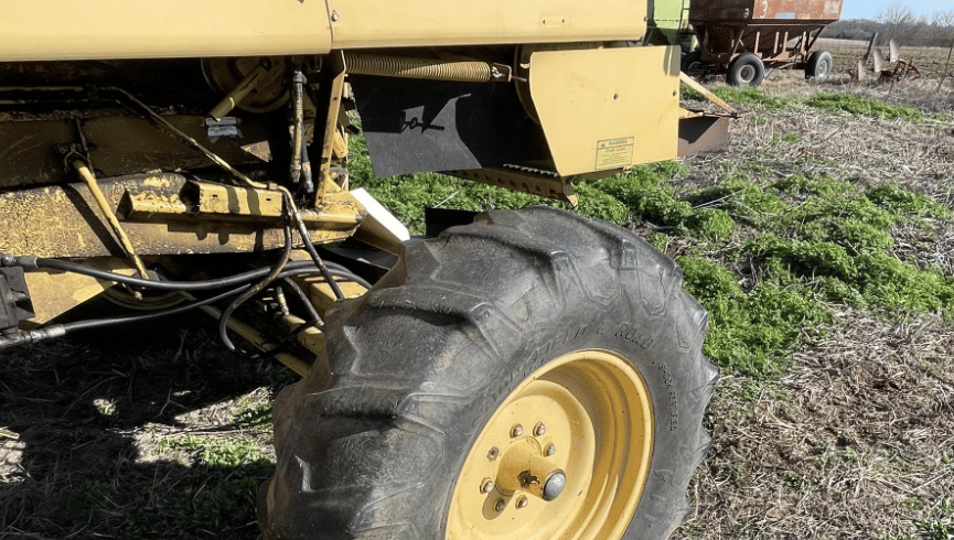 New Holland TR86 Combines Class 6 for Sale | Tractor Zoom