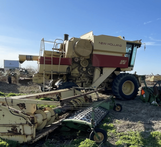 New Holland TR86 Combines Class 6 for Sale | Tractor Zoom