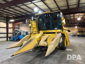New Holland TR86 Lot No. 327 Combines For Sale with 4,950 Hrs | Tractor ...