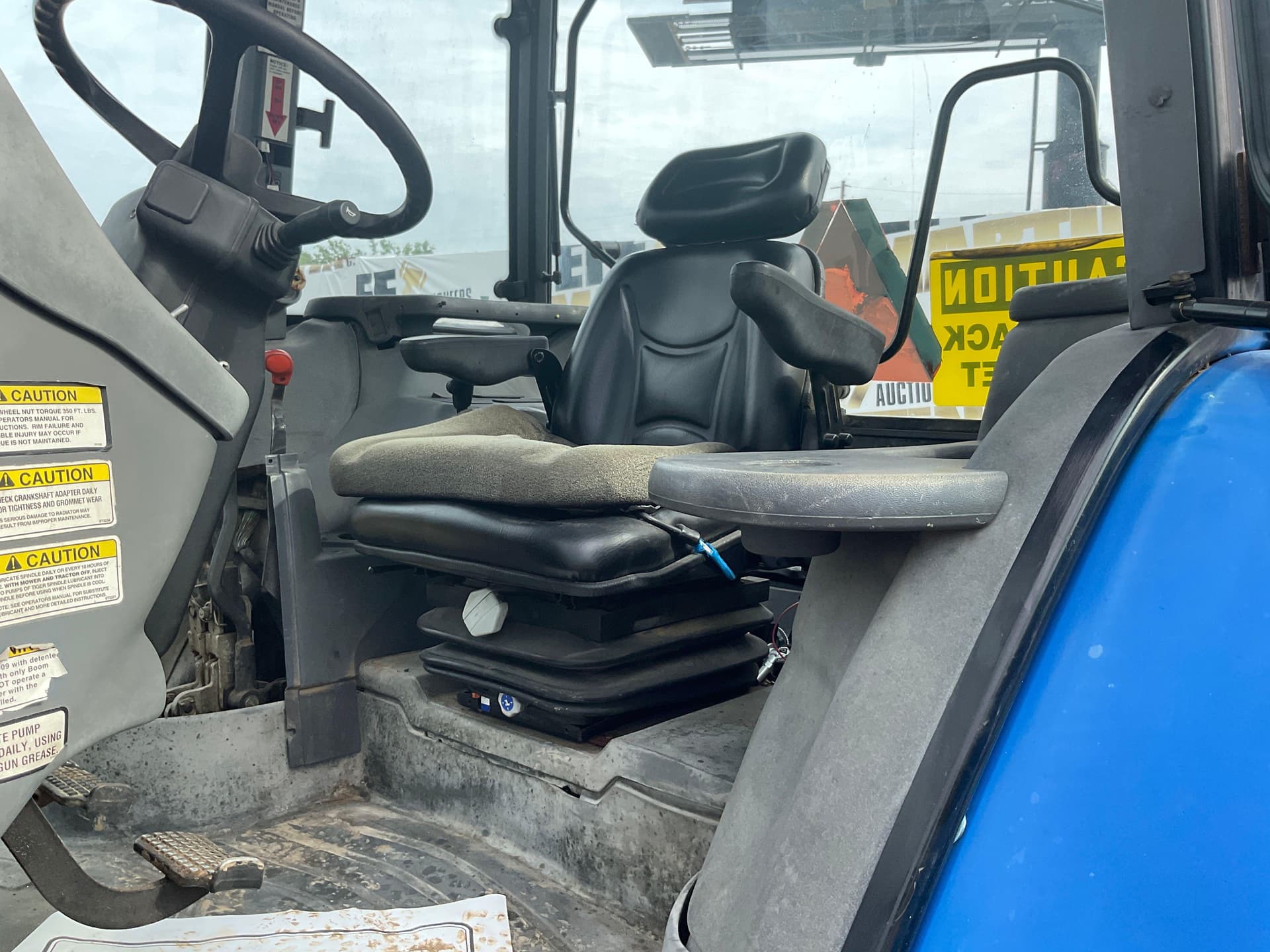 New Holland TS100 Tractors 100 to 174 HP for Sale | Tractor Zoom