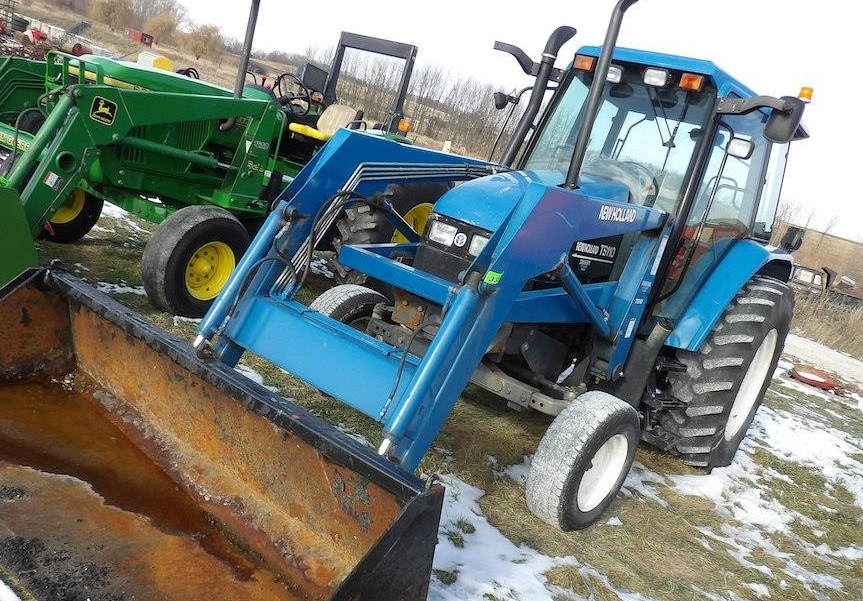 SOLD - New Holland TS110 Tractors with 4,182 Hrs | Tractor Zoom