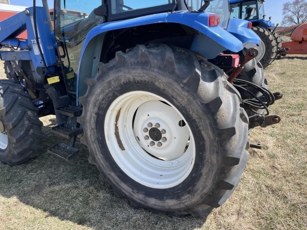New Holland TS90 Tractors 40 to 99 HP for Sale | Tractor Zoom
