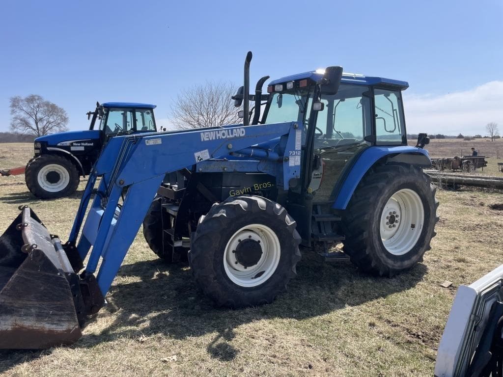 New Holland TS90 Tractors 40 to 99 HP for Sale | Tractor Zoom