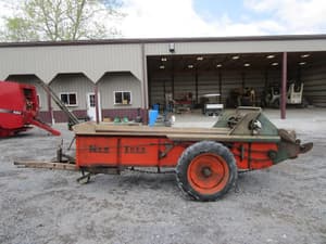 SOLD - New Idea 17 Lot No. 8367 Manure Handling | Tractor Zoom