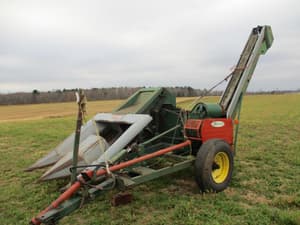 SOLD - New Idea 2 Row Corn Picker Harvesting | Tractor Zoom