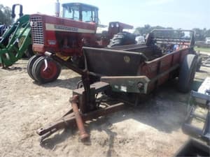 SOLD - New Idea 202 Lot No. 13695 Manure Handling | Tractor Zoom