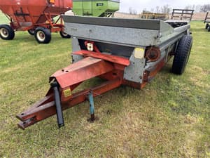 SOLD - New Idea 352 Manure Handling | Tractor Zoom
