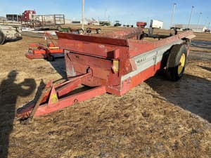 SOLD - New Idea 352 Lot No. 170373 Manure Handling | Tractor Zoom
