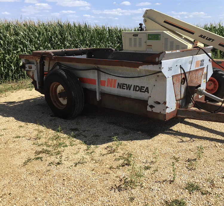New Idea 362 Manure Handling Manure Spreaders - Dry for Sale | Tractor Zoom