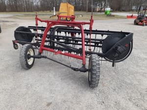 SOLD - New Idea 4170 Hay Rake Hay and Forage | Tractor Zoom