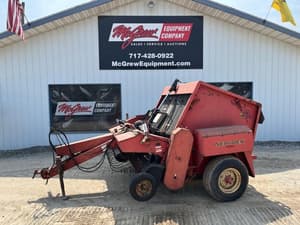 SOLD - New Idea 484 Lot No. 916M Hay and Forage with --- Bales ...