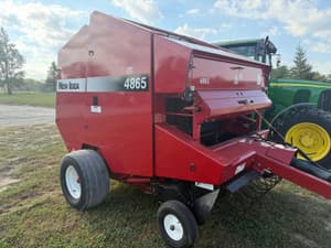 SOLD - New Idea 4865 Lot No. 5627 Hay and Forage with --- Bales ...