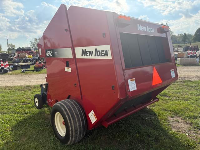 New Idea 4865 Lot No. 5658 Hay and Forage For Sale with --- Bales ...
