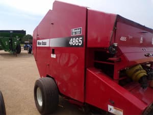 SOLD - New Idea 4865 Hay and Forage with --- Bales | Tractor Zoom