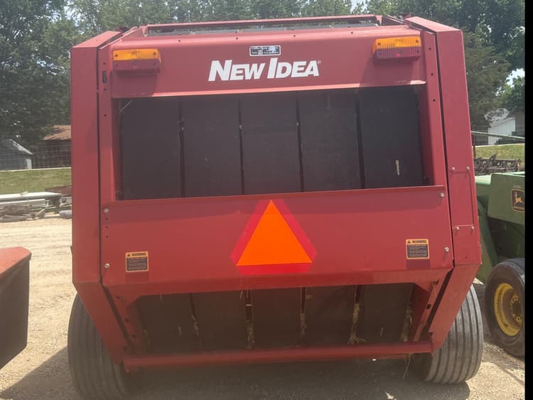 New Idea 4865 Hay and Forage Balers - Round for Sale | Tractor Zoom