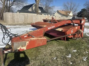 SOLD - New Idea 5212 Hay and Forage | Tractor Zoom