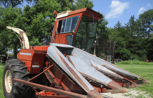 SOLD - New Idea 708 Harvesting with 3,103 Hrs | Tractor Zoom