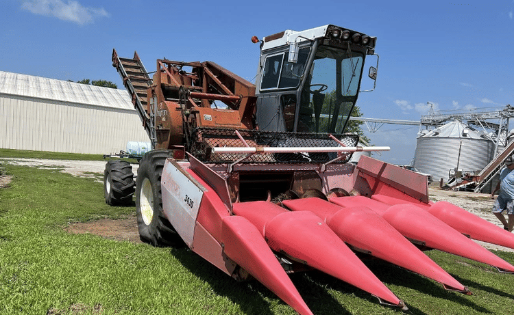 New Idea 803C UNI Harvesting Other for Sale | Tractor Zoom