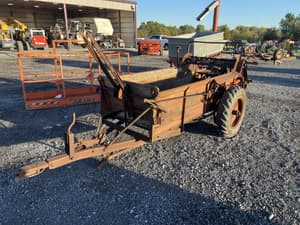 SOLD - New Idea 14A Lot No. 1037 Manure Handling | Tractor Zoom