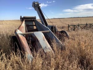SOLD - New Idea Model 300 Wide Row Corn Picker Harvesting | Tractor Zoom