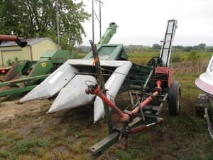 SOLD - New Idea 324 Lot No. 3719 Harvesting | Tractor Zoom