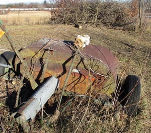 SOLD - New Idea 61 Lot No. 15080 Hay and Forage | Tractor Zoom