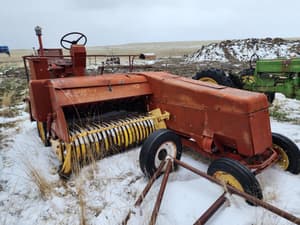 SOLD - NH 1281 self propelled square baler, Hay and Forage with ...