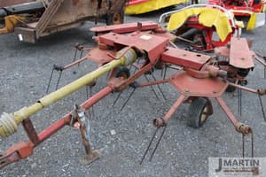 SOLD - New Holland 162 Lot No. 7124 Hay and Forage | Tractor Zoom