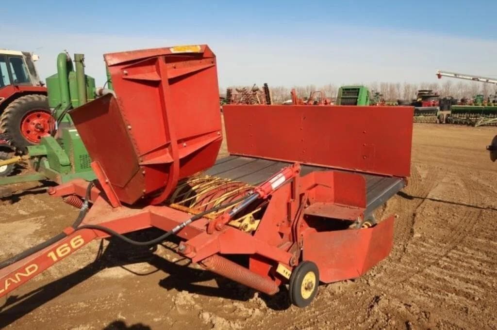 New Holland 166 Hay and Forage Hay - Mergers for Sale | Tractor Zoom