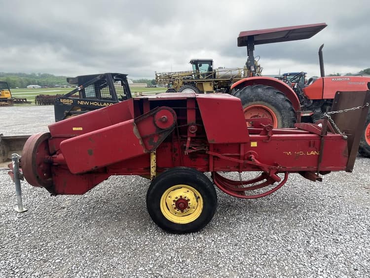 New Holland 270 Hay and Forage Balers - Square for Sale | Tractor Zoom