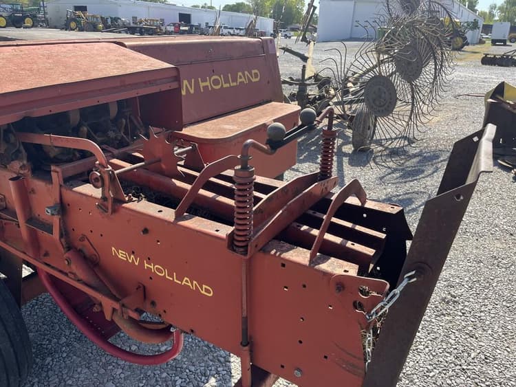 New Holland 276 Hay and Forage Balers - Square for Sale | Tractor Zoom
