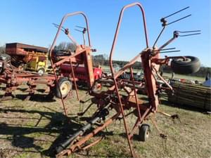 SOLD - NH GS 520 .4 Hay Tedder Hay and Forage | Tractor Zoom