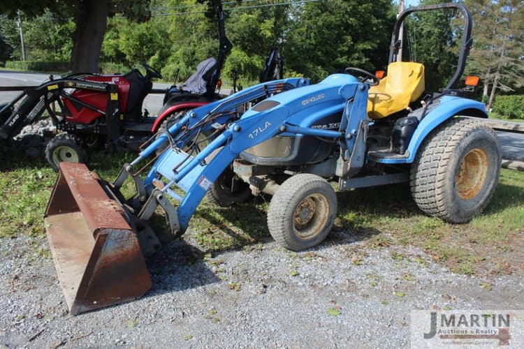 SOLD - New Holland TC40 Tractors 40 to 99 HP | Tractor Zoom