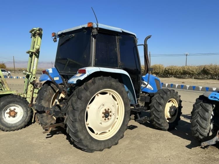 New Holland TL100 Tractors 40 to 99 HP for Sale | Tractor Zoom