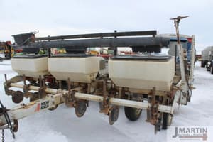 SOLD - New Idea 9900 Lot No. 5124 Planting with 11 Rows | Tractor Zoom