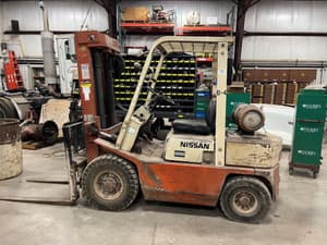 SOLD - Nissan 5000 Lot No. 293 Construction with 230 Hrs | Tractor Zoom