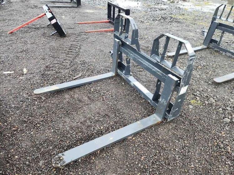 Bobcat Pallet Fork STD Other Equipment Skid Steer Attachments for Sale ...