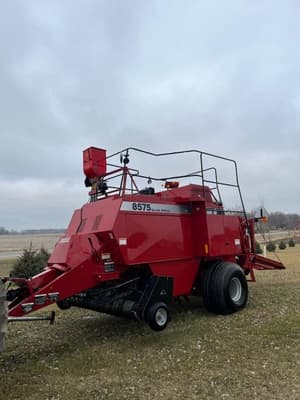 SOLD - 1996 Case IH 8575 Lot No. 2013 Hay and Forage with --- Bales ...