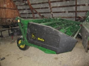 SOLD - 1998 John Deere 820 Lot No. 28 Hay and Forage with 9 ft ...