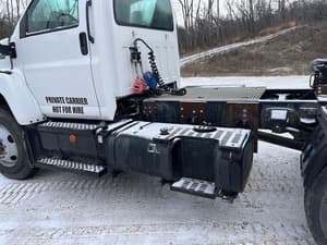 SOLD - GMC C8500 Lot No. 2001 Other Equipment with 38,293 mi | Tractor Zoom