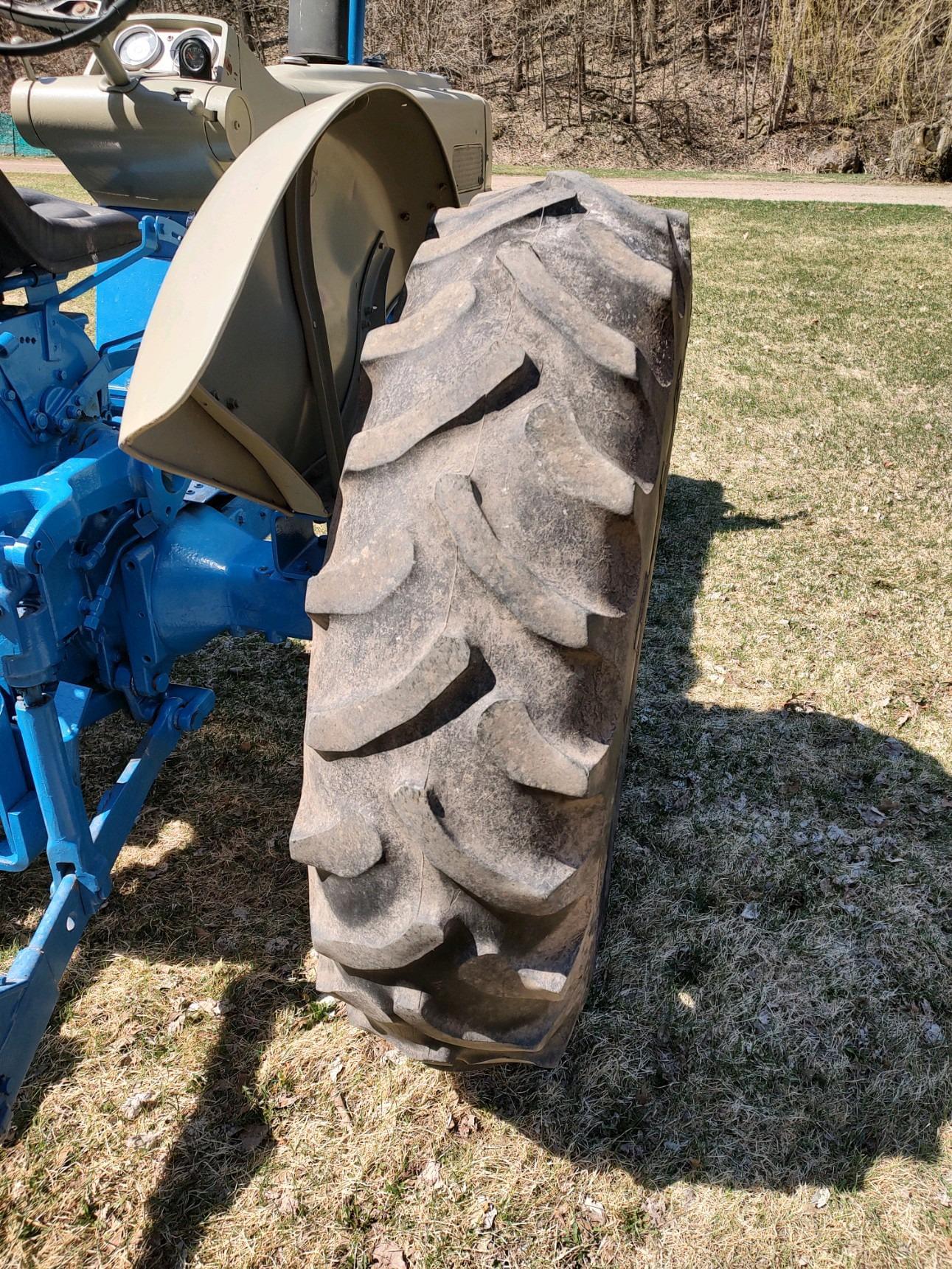 Ford 6000 Tractors 40 to 99 HP for Sale | Tractor Zoom