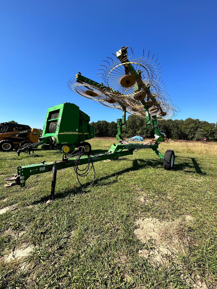 SOLD - Ogden Hybrid Hay Runner Hay and Forage Hay - Rakes/Tedders ...