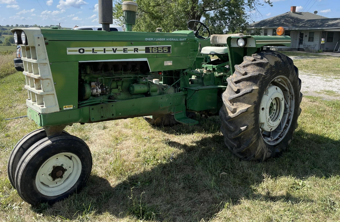 SOLD - Oliver 1655 Tractors with 1,573 Hrs | Tractor Zoom